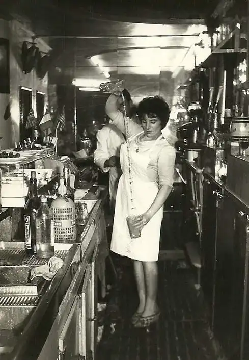 Biografia Ada Coleman BARMAID